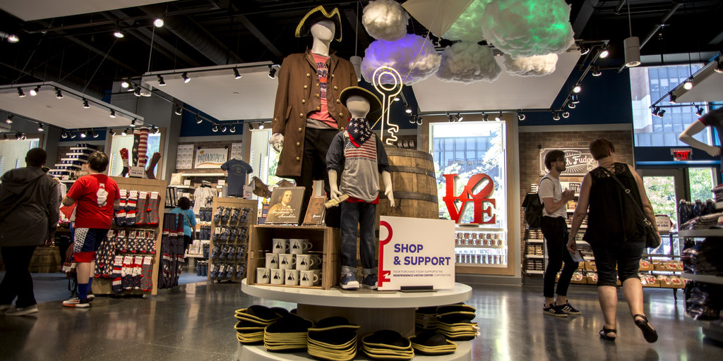 Independence Gift Shop | Philadelphia Visitor Center